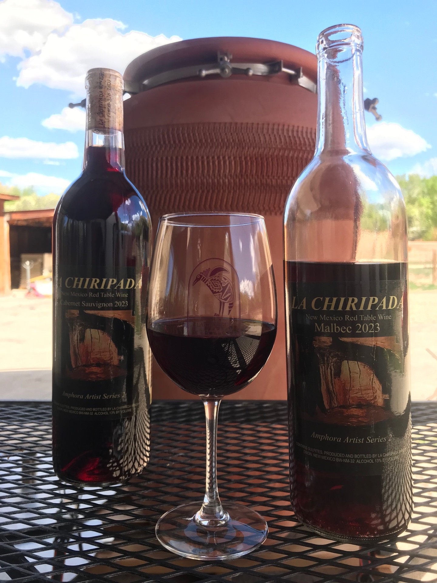 Try our NEW Amphora wines – La Chiripada